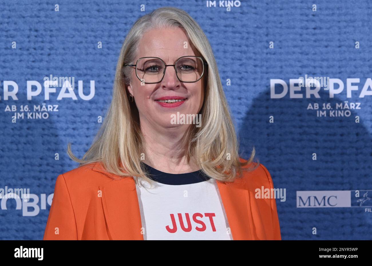 Cologne, Germany. 01st Mar, 2023. Novelist Isabel Bogdan comes to the ...