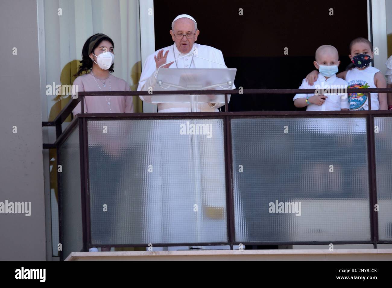 Hospital papa francisco gemelli hi-res stock photography and images - Alamy