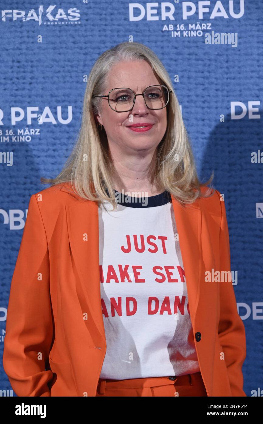 Cologne, Germany. 01st Mar, 2023. Novelist Isabel Bogdan comes to the ...