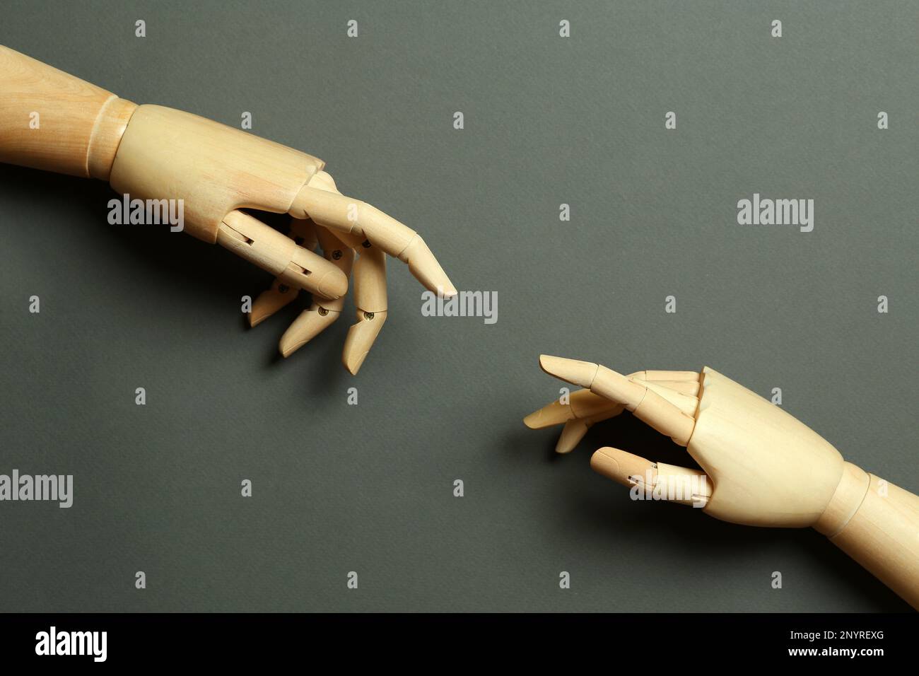 Mannequin hands hi-res stock photography and images - Alamy