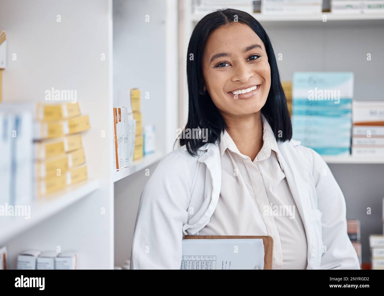 Pharmacy portrait, product inventory and pharmacist stock take in drugs ...