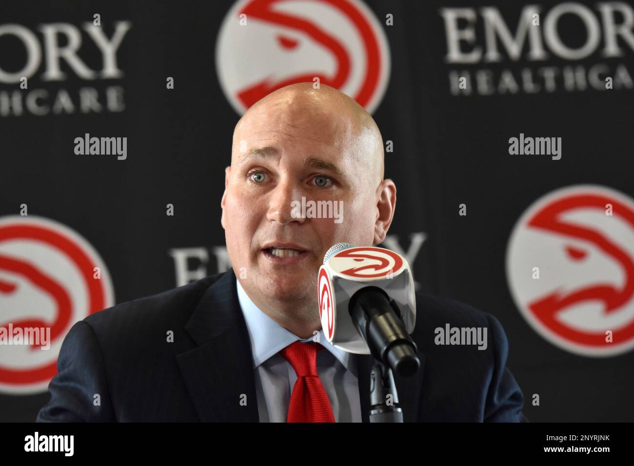 Atlanta Hawks new general manager Travis Schlenk speaks during an ...