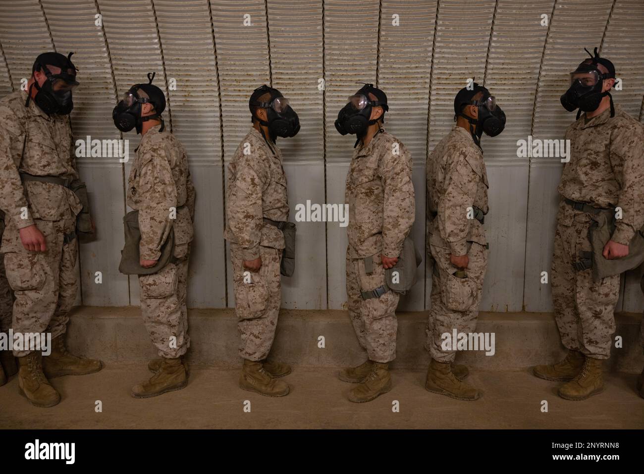 U.S. Marine Corps recruits with Hotel Company, 2nd Recruit Training ...