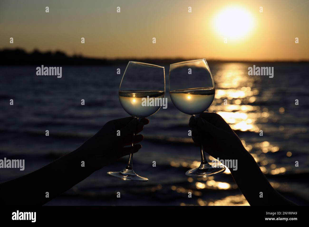 Liquor glasses clinking hi-res stock photography and images - Alamy