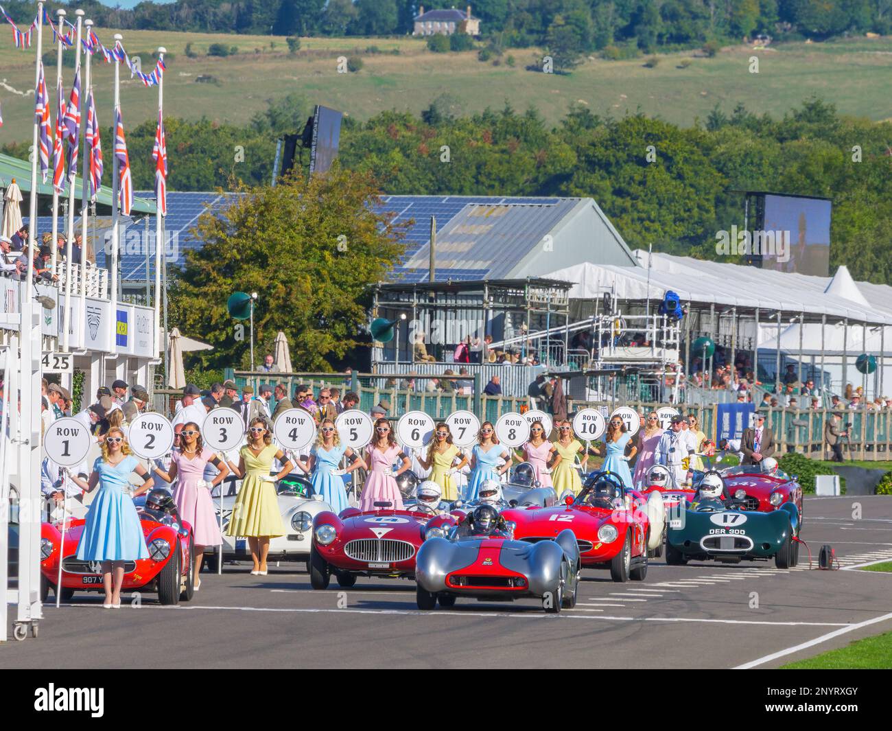 Grid girls hi-res stock photography and images - Alamy