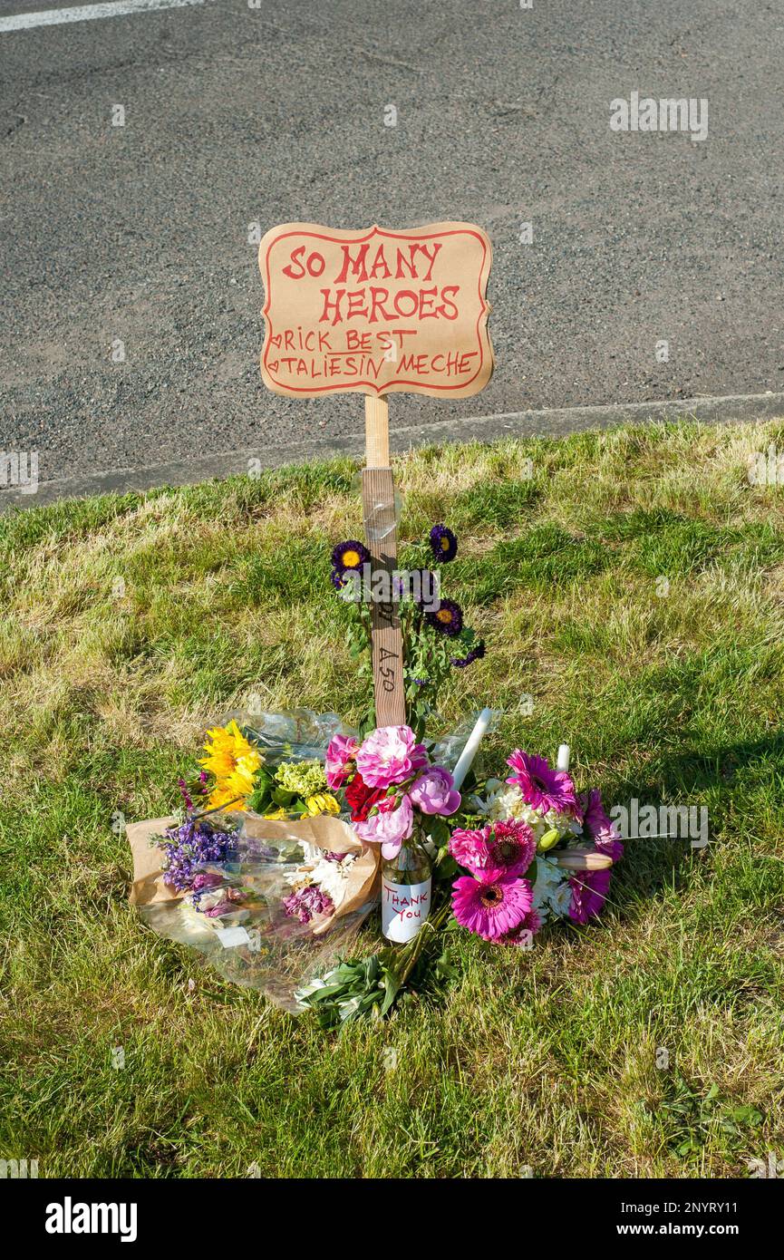 PORTLAND, OR - MAY 29: The memorial for the victims of the brutal ...