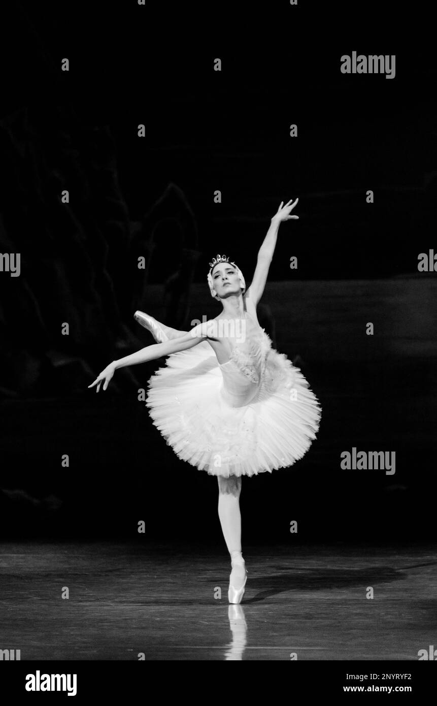 Amazing Ekaterine Surmava - Prima ballerina of state ballet of Georgia ...