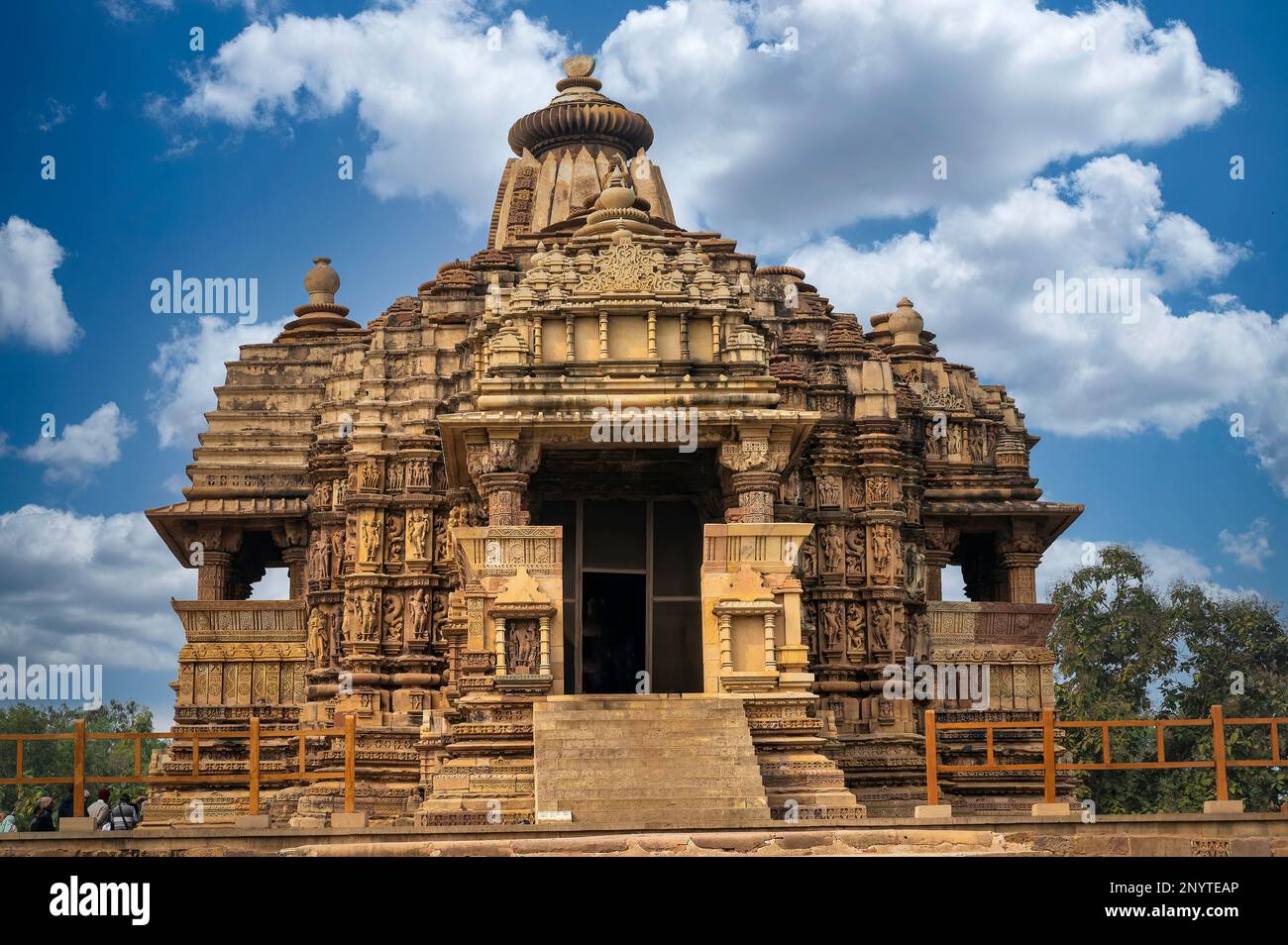 Chitragupta Temple, Khajuraho Stock Photo - Alamy