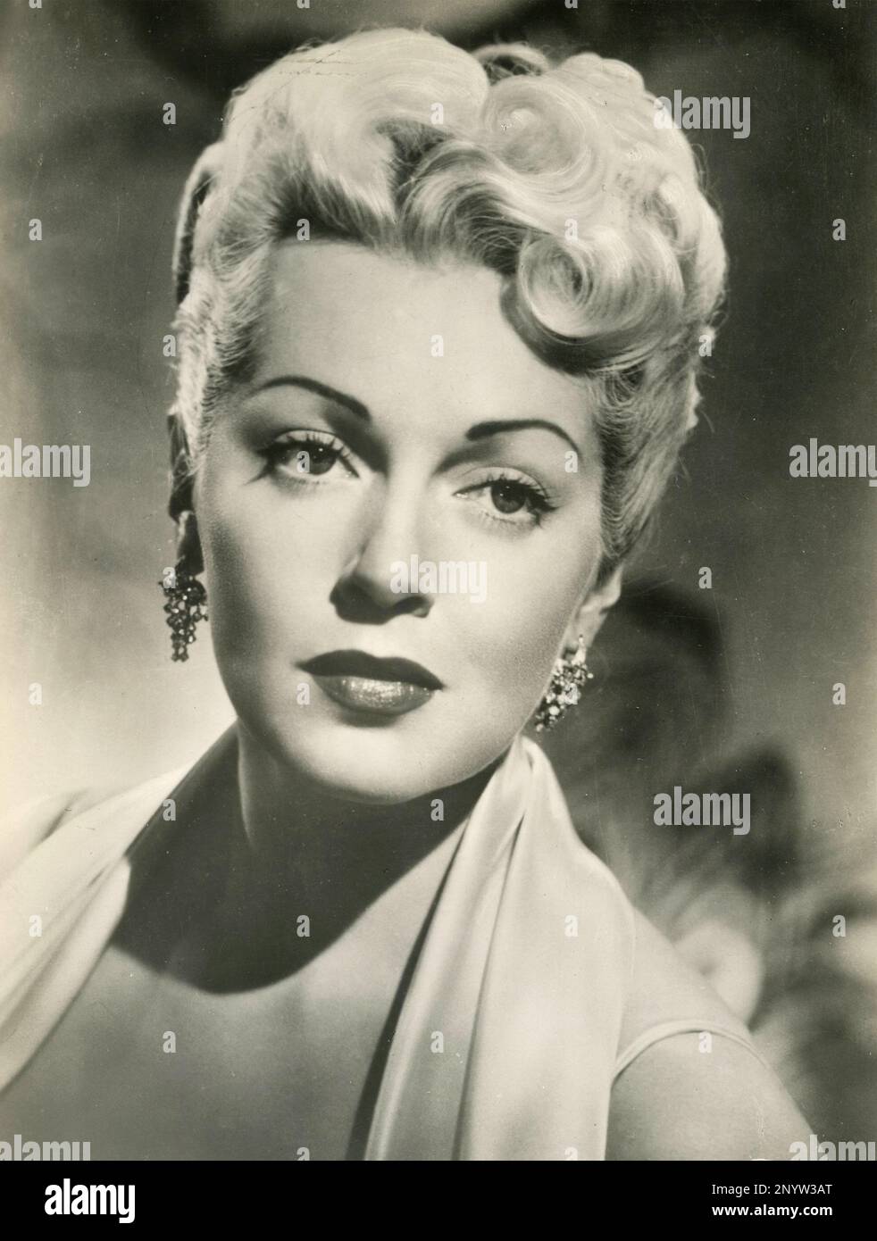 Lana turner hi-res stock photography and images - Alamy