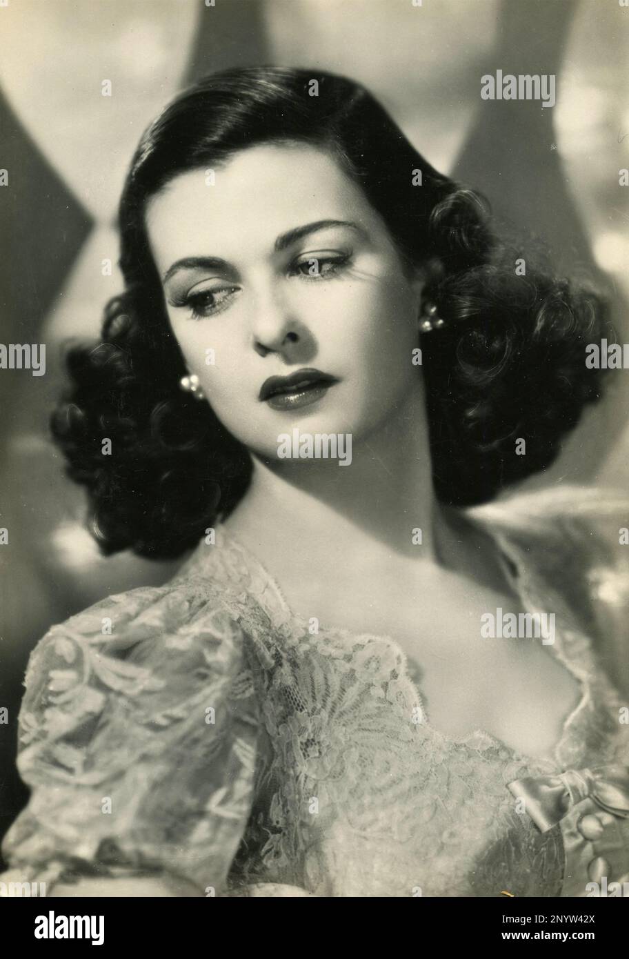 Joan bennett hi-res stock photography and images - Alamy