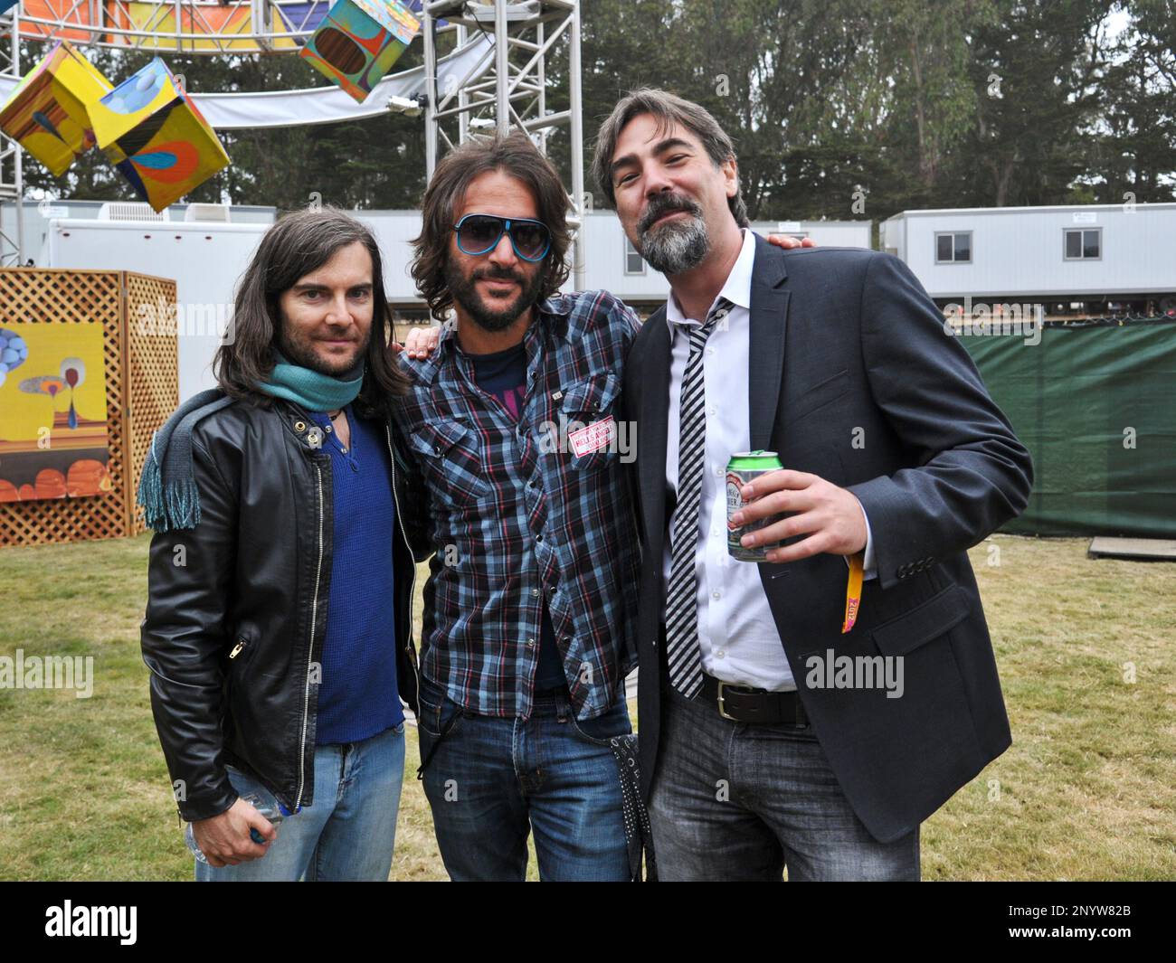 Eric Lynn of Fitz and the Tantrums backstage with Foo Fighter's Rami ...