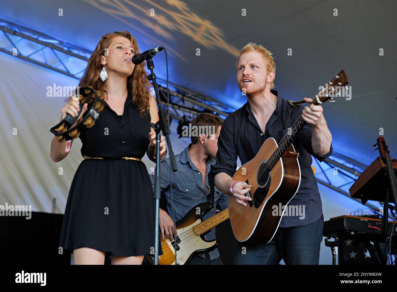 Elizabeth Hopkins and Ian Holljes of Delta Rae performs at The Voodoo ...