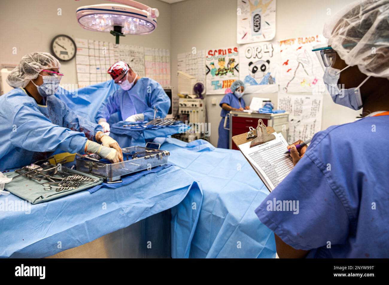 68D operating room specialist students assigned to the U.S. Army ...