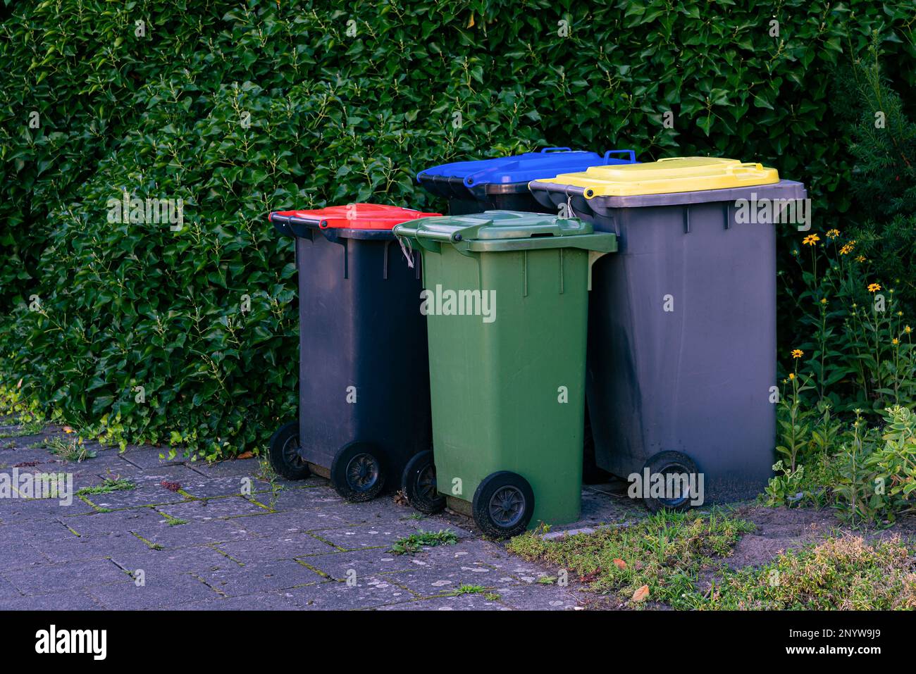 Trash cans in city outside hi-res stock photography and images - Alamy