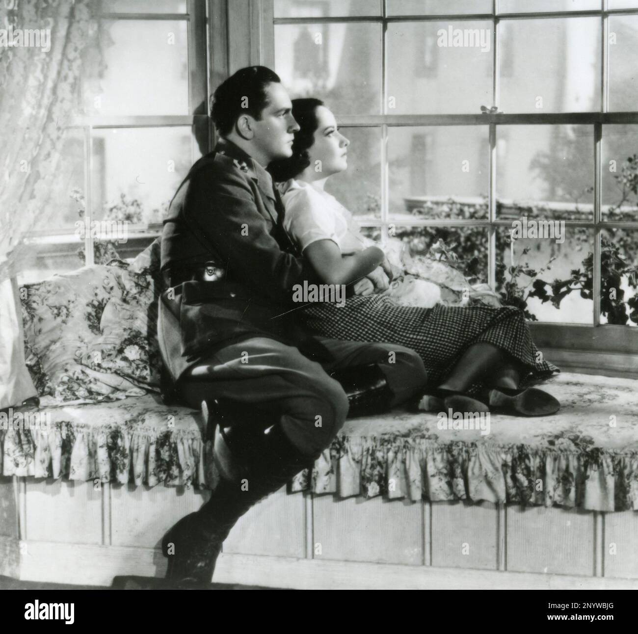 English actress Merle Oberon and actor Fredric March in the movie The ...