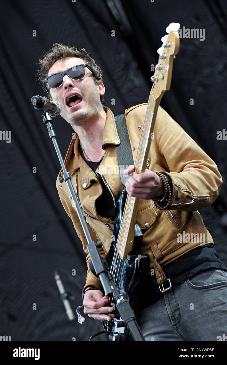 Steven McKellar of Civil Twilight performs during day 1 of the Voodoo ...