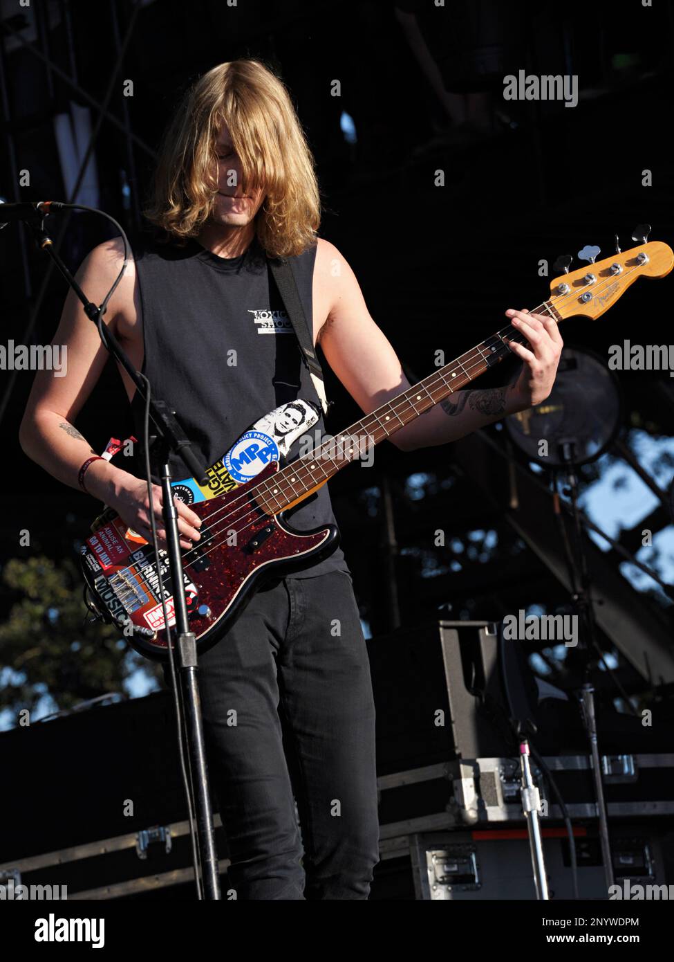 Daniel Tichenor of Cage the Elephant performs during the 2010 Voodoo ...