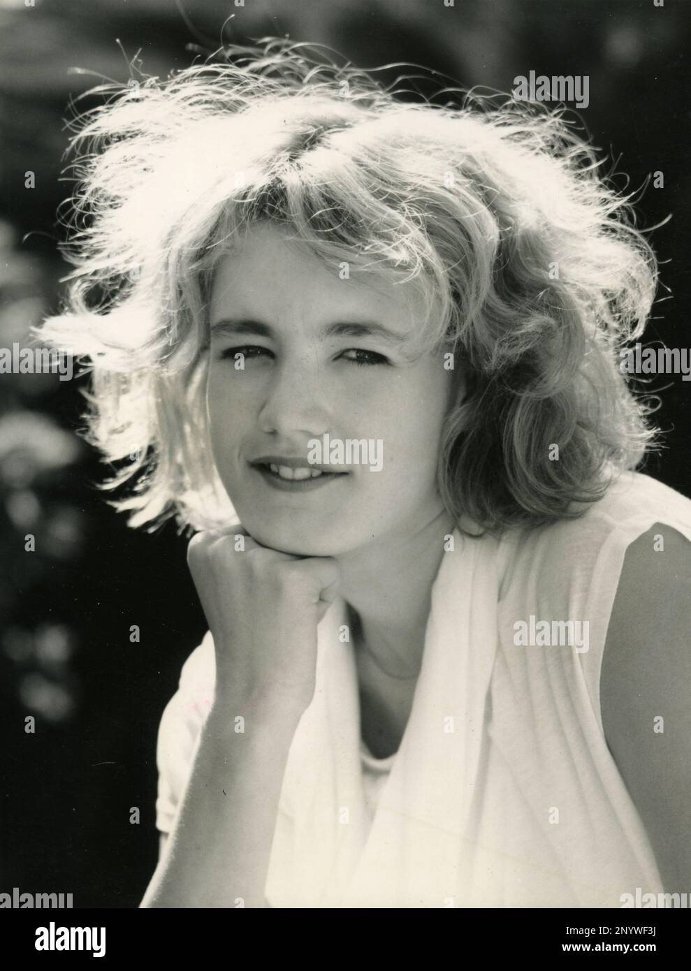 Emily lloyd hi-res stock photography and images - Alamy