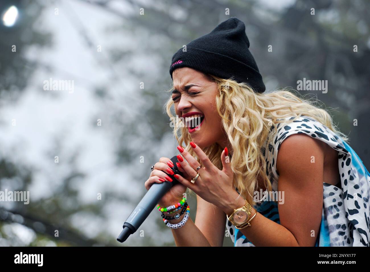 Rita Ora performs during day 2 of the Made in America Music Festival on ...