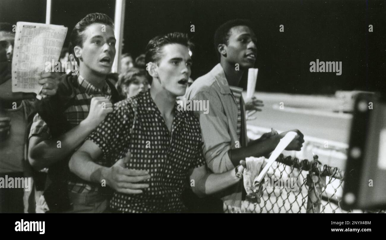 Leon the movie hi-res stock photography and images - Alamy