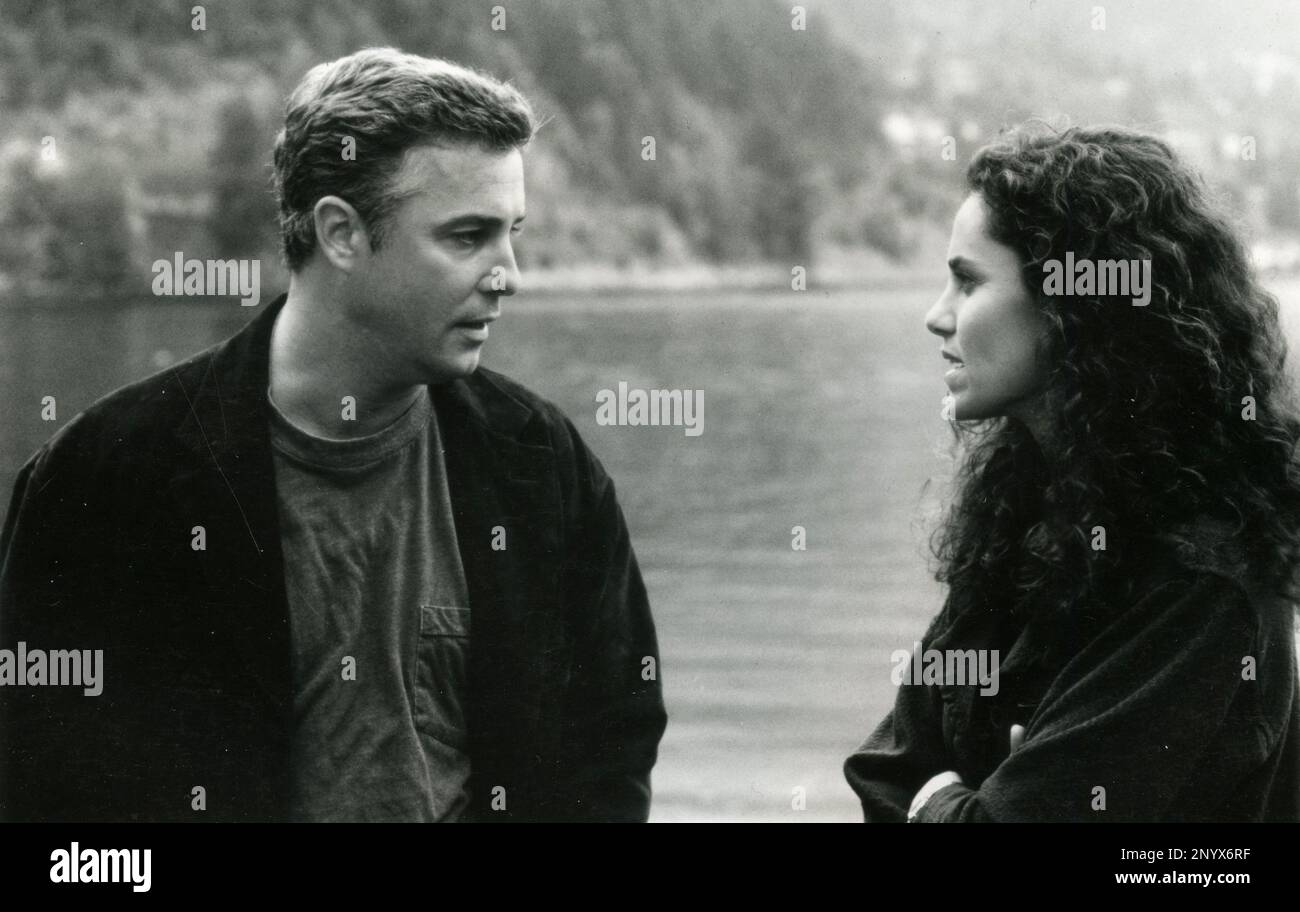 Amy brenneman hi-res stock photography and images - Alamy