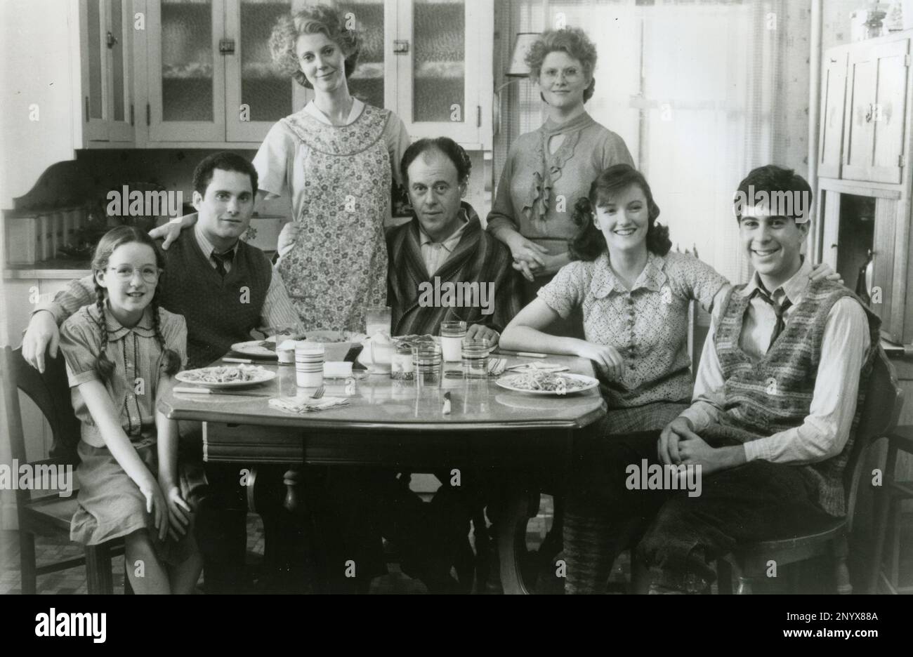 Blythe danner 1986 hi-res stock photography and images - Alamy