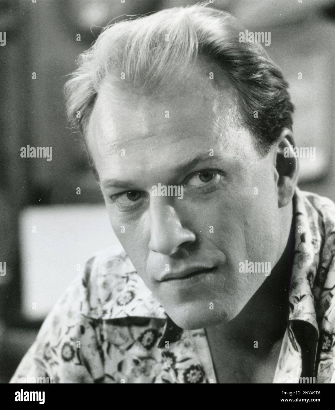 John mahoney actor hi-res stock photography and images - Alamy