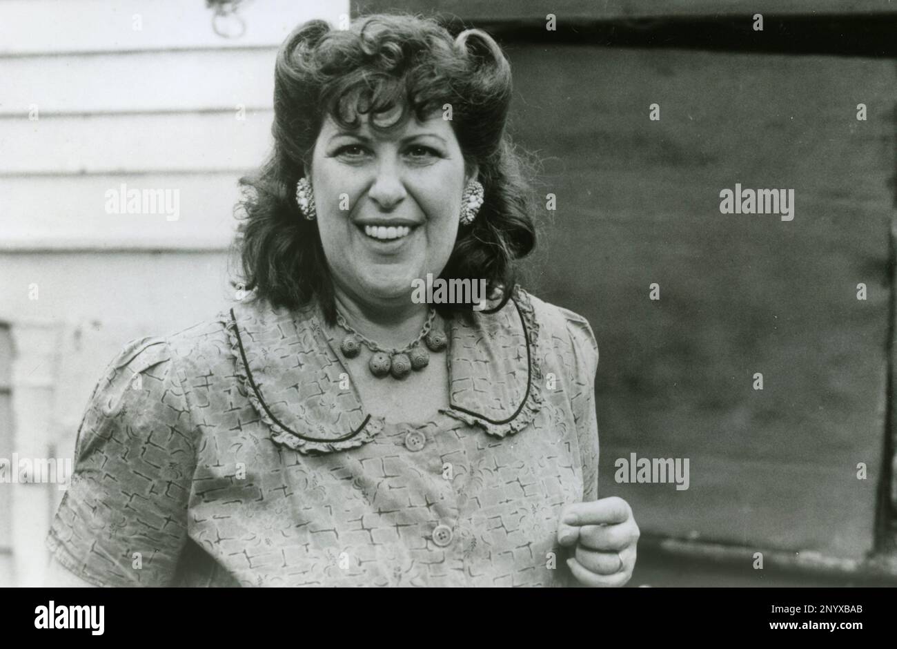 Actress of radio hi-res stock photography and images - Alamy