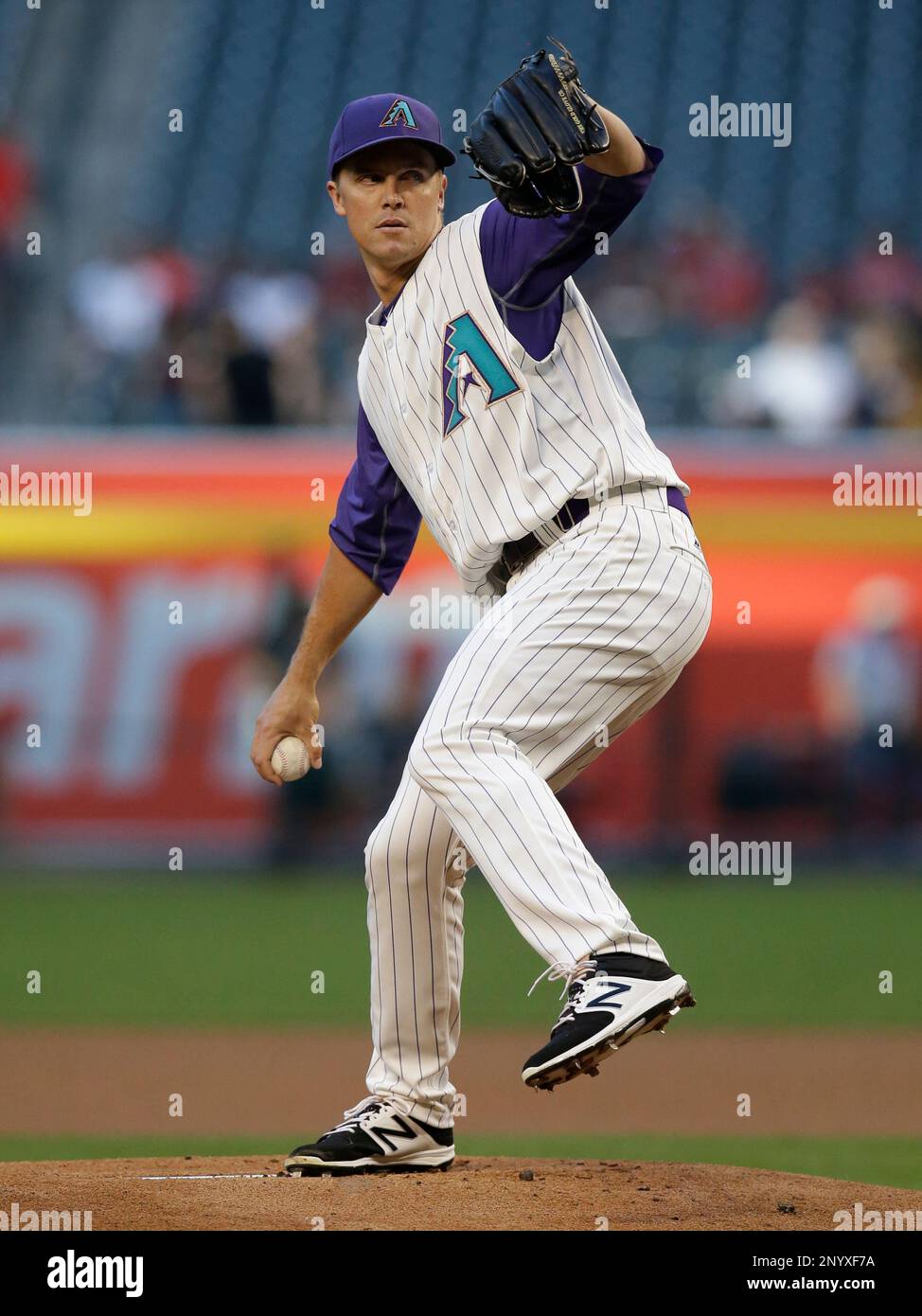 Arizona Diamondbacks starting pitcher Zack Greinke (21) during a MLB ...