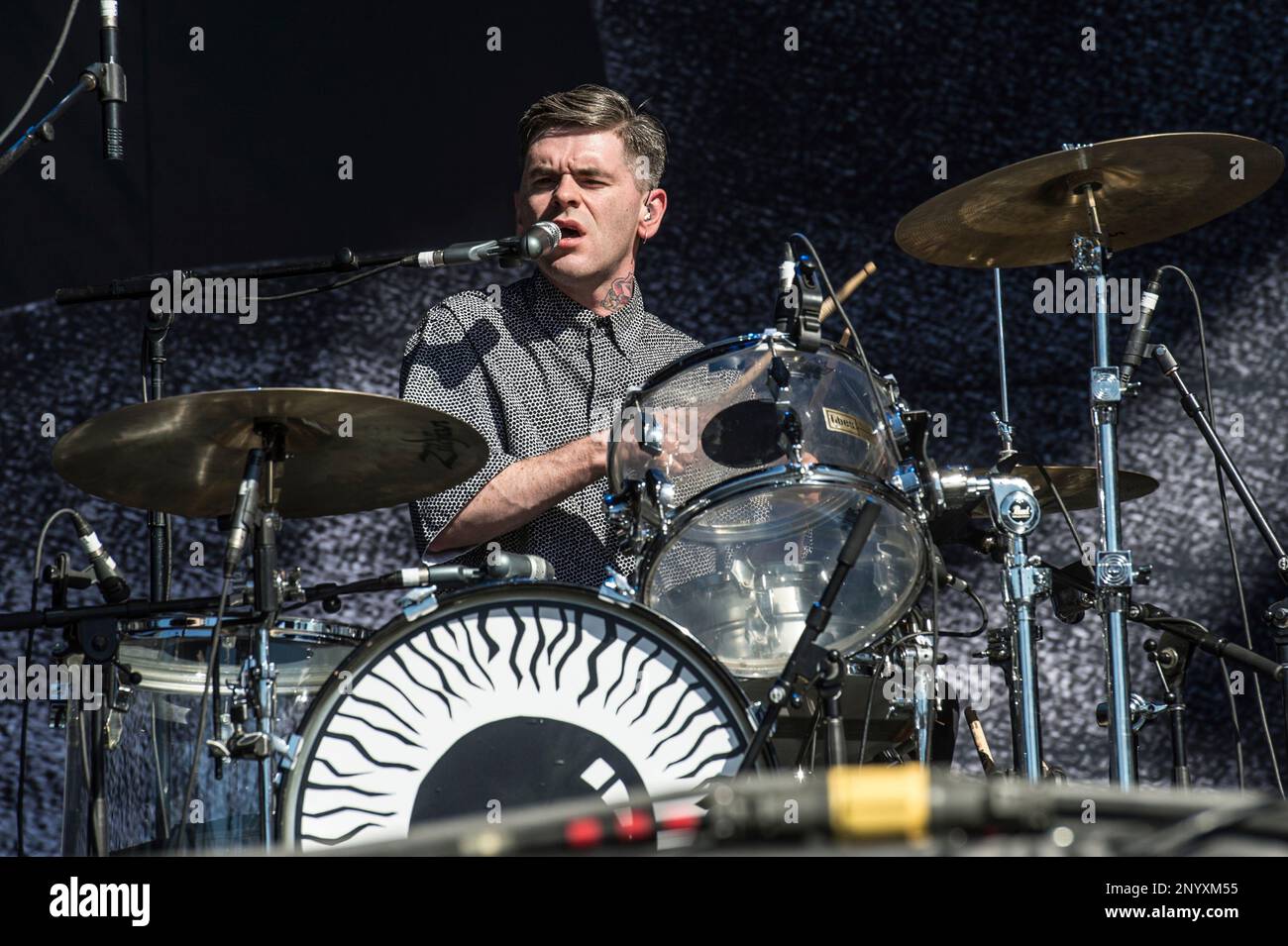 Paul Thomson of Franz Ferdinand performs at the Austin City Limits ...