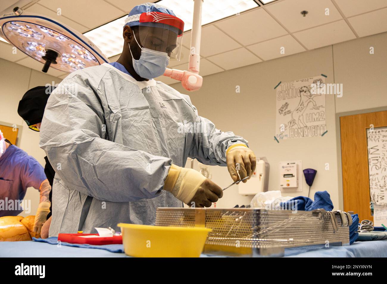 68D operating room specialist students assigned to the U.S. Army ...