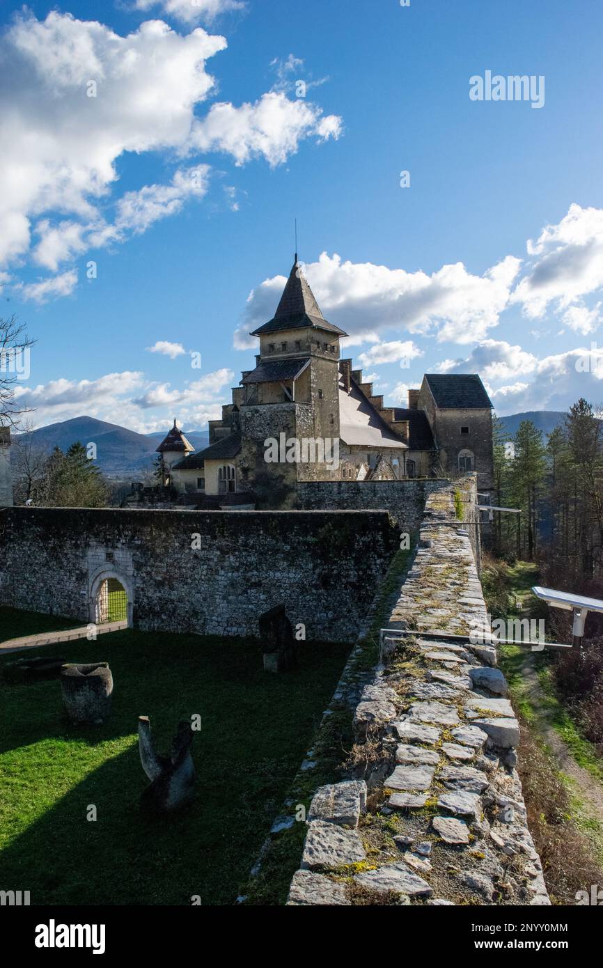 Ostrozac castle, castle lake from Disney stories. Beautiful ...