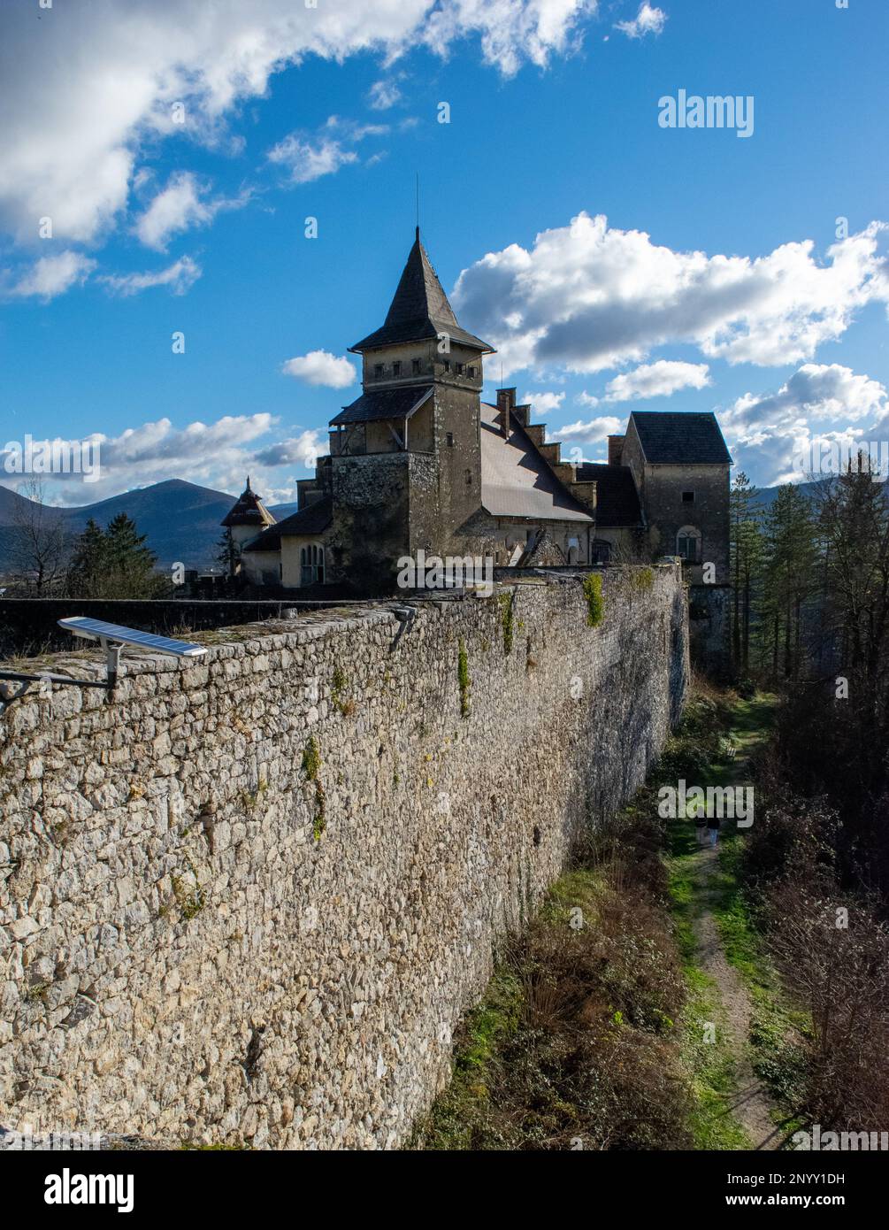 Ostrozac castle, castle lake from Disney stories. Beautiful ...