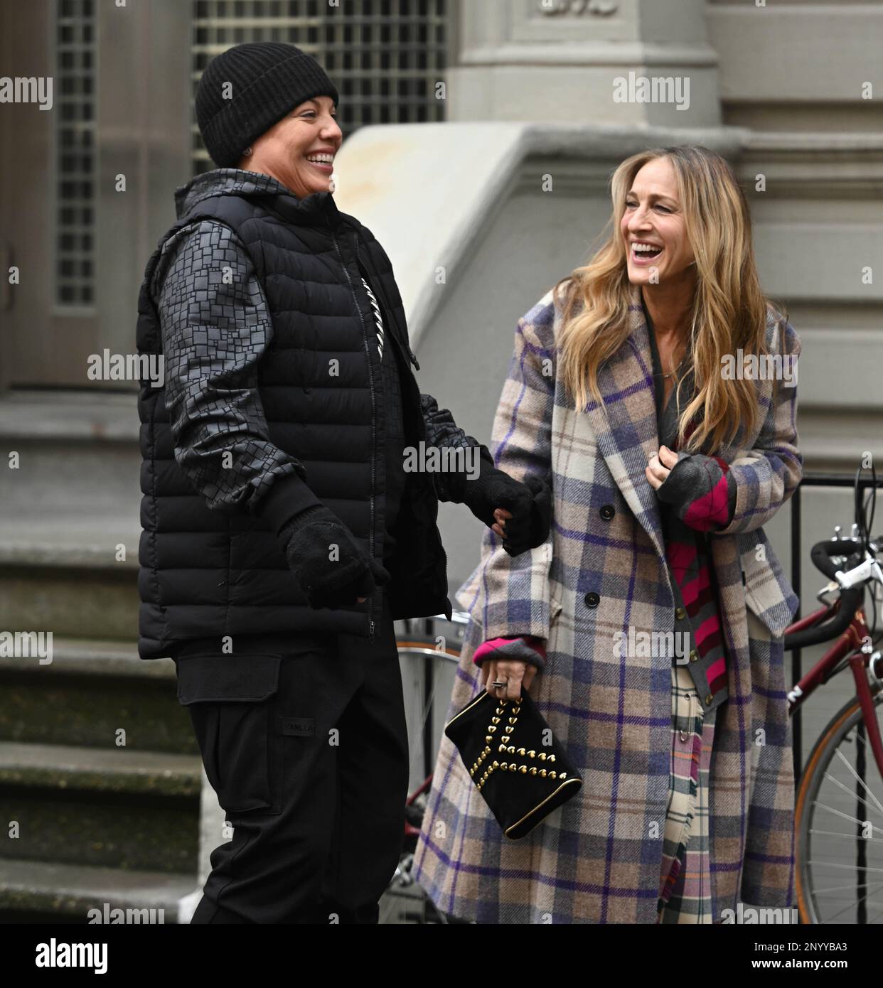 Photo by: NDZ/STAR MAX/IPx 2023 3/2/23 Sara Ramirez and Sarah Jessica ...