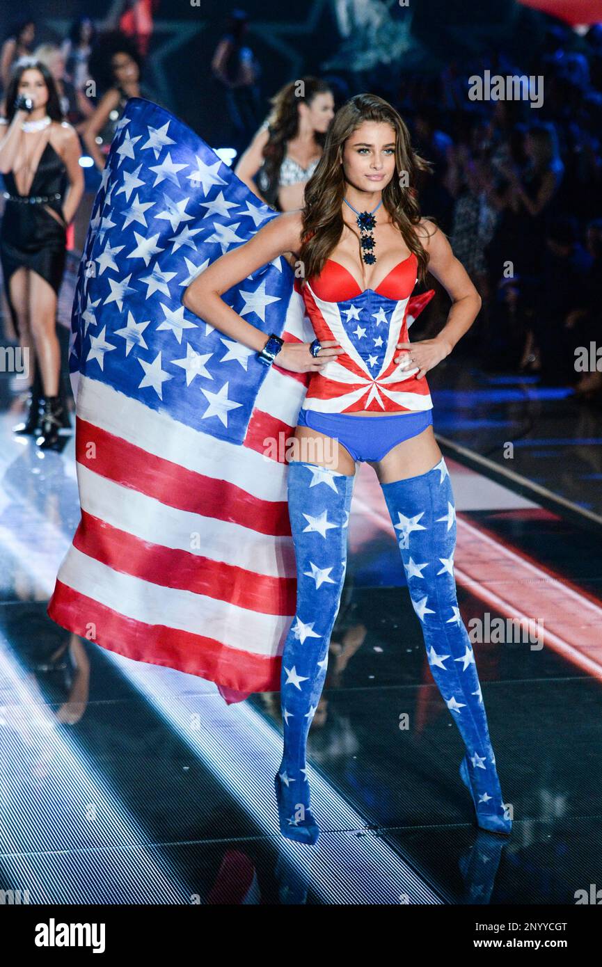 Model Taylor Hill walks the runway for The 2015 Victoria's Secret ...