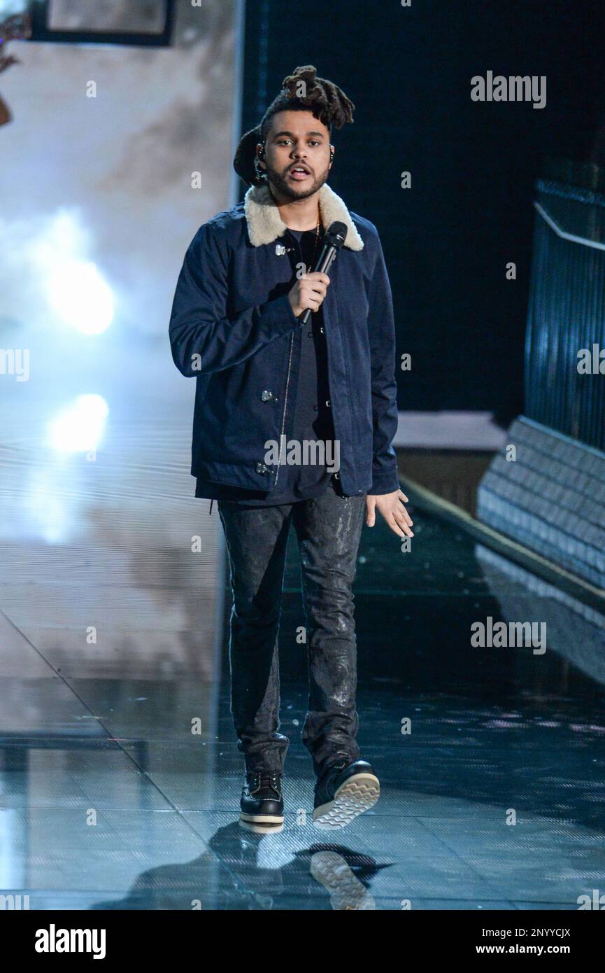 The Weeknd walks the runway for The 2015 Victoria's Secret Fashion Show ...