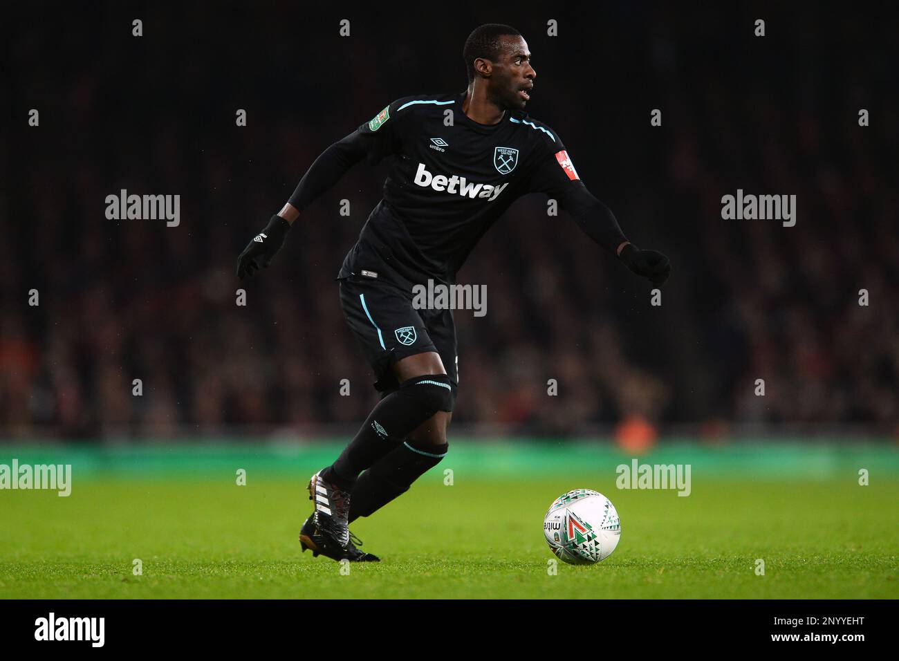 Pedro Obiang of West Ham United - Arsenal v West Ham United, Carabao ...