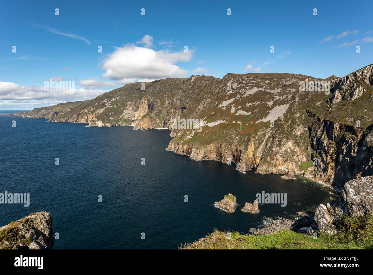 Panoramic view of the mighty sea cliffs of Slieve League, County ...
