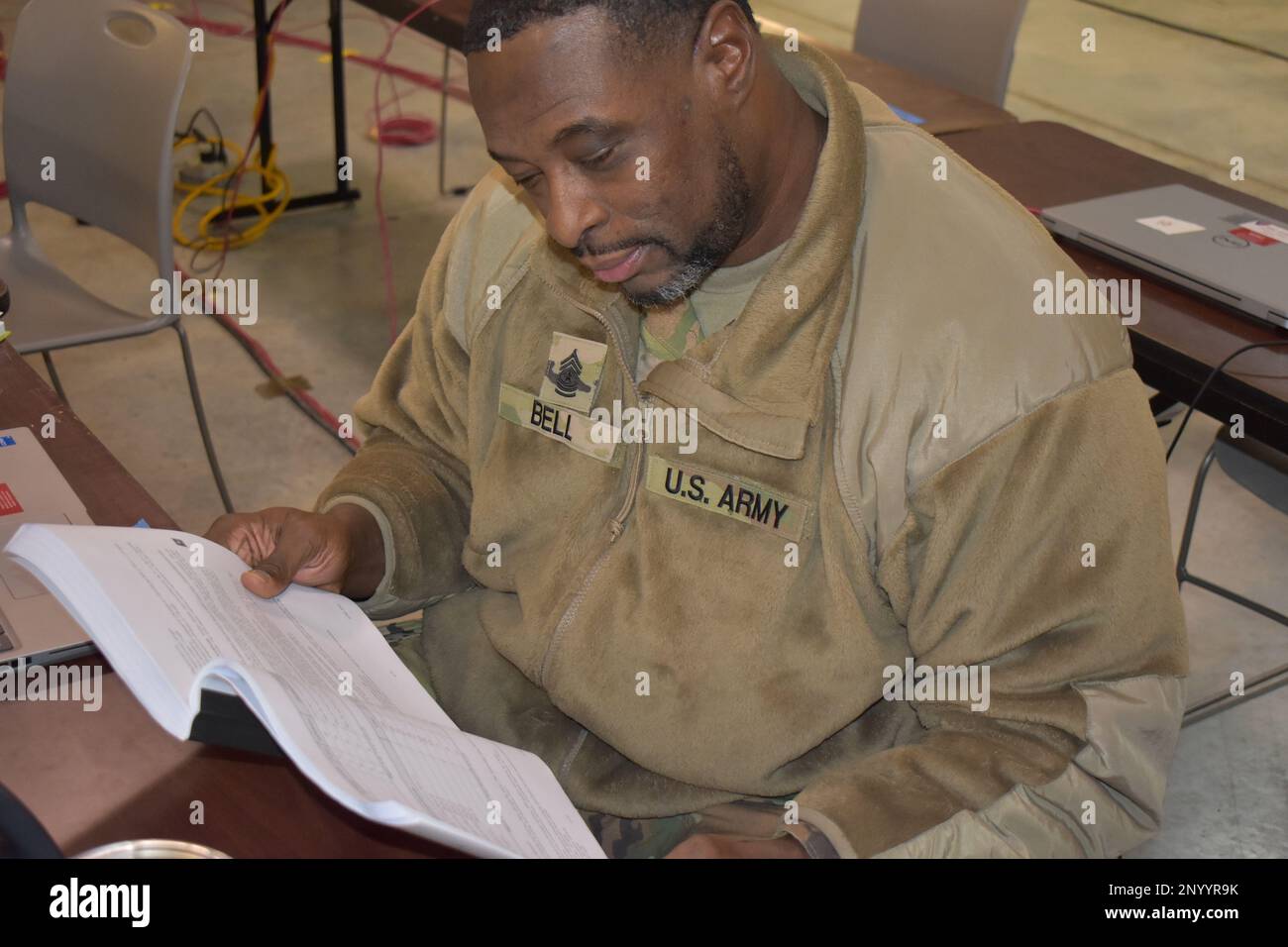 Mortuary Affairs chief, Sgt. Maj. Danny Bell, Cincinnati, begins ...