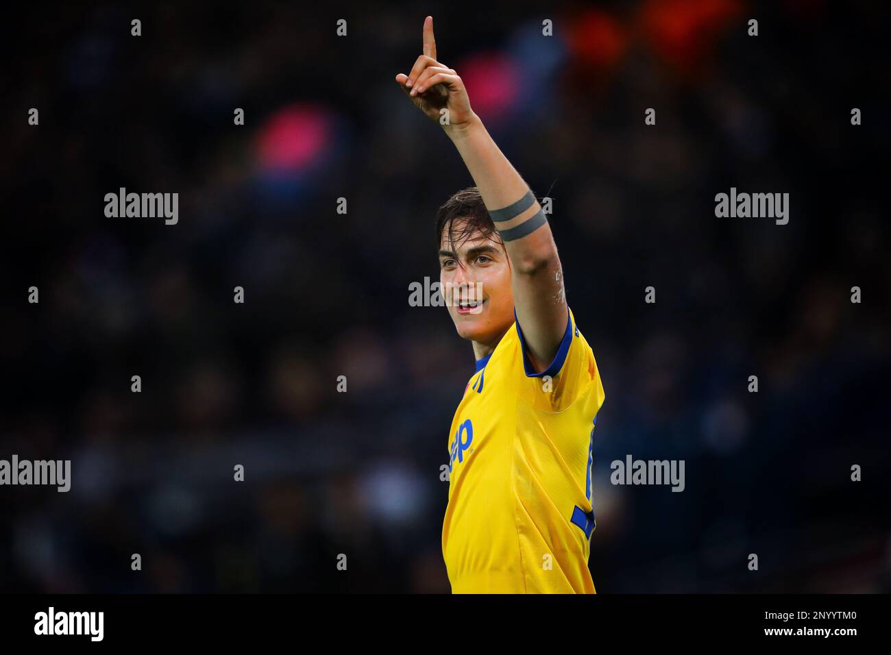 Paulo Dybala of Juventus celebrates after scoring the winning goal ...