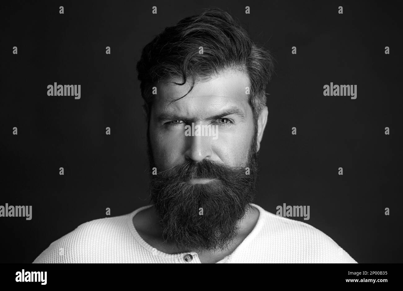 Successful middle eastern business man. Portrait of thinking man ...