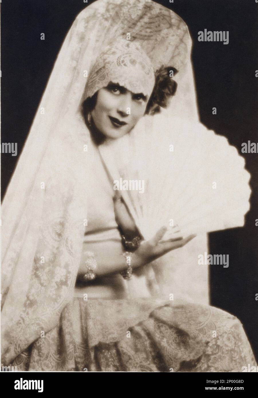 Mantiglia hi-res stock photography and images - Alamy