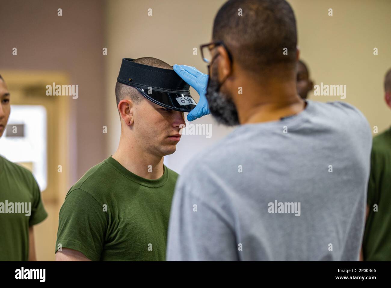 A U.S. Marine Corps recruit with Mike Company, 3rd Recruit Training ...