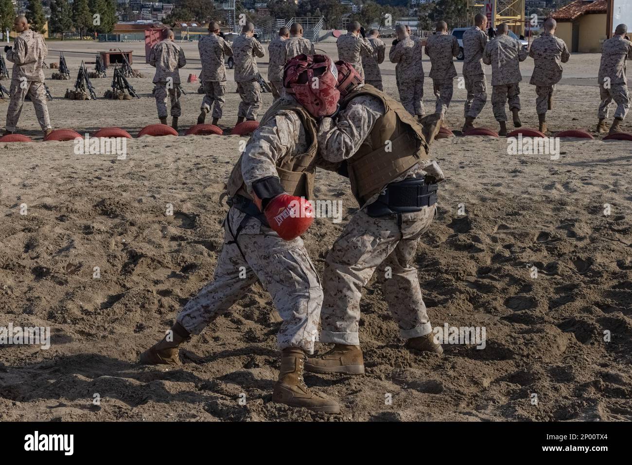 U.S. Marine Corps recruits with Golf Company, 2nd Recruit Training ...