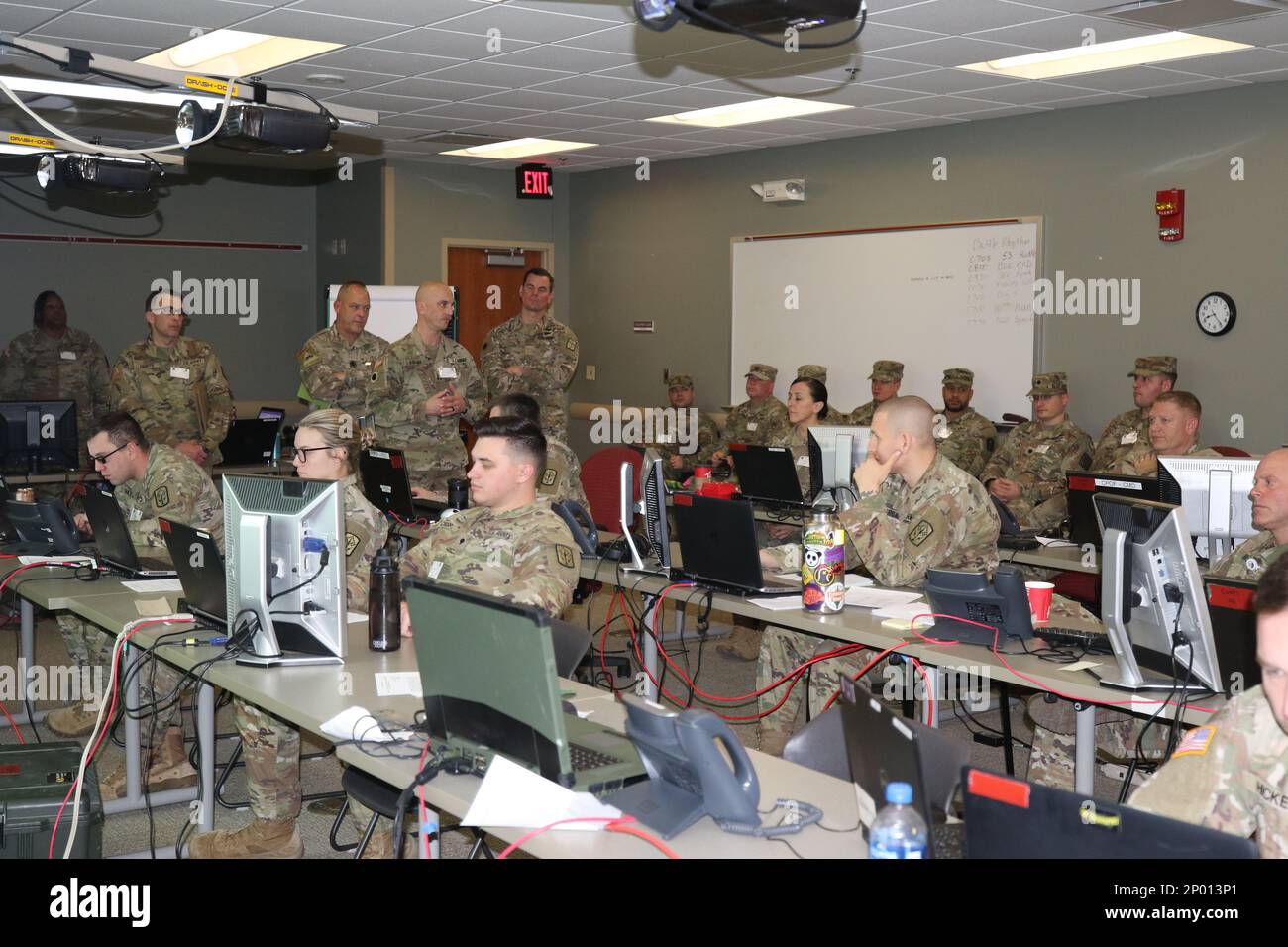 Commanders update brief hi-res stock photography and images - Alamy