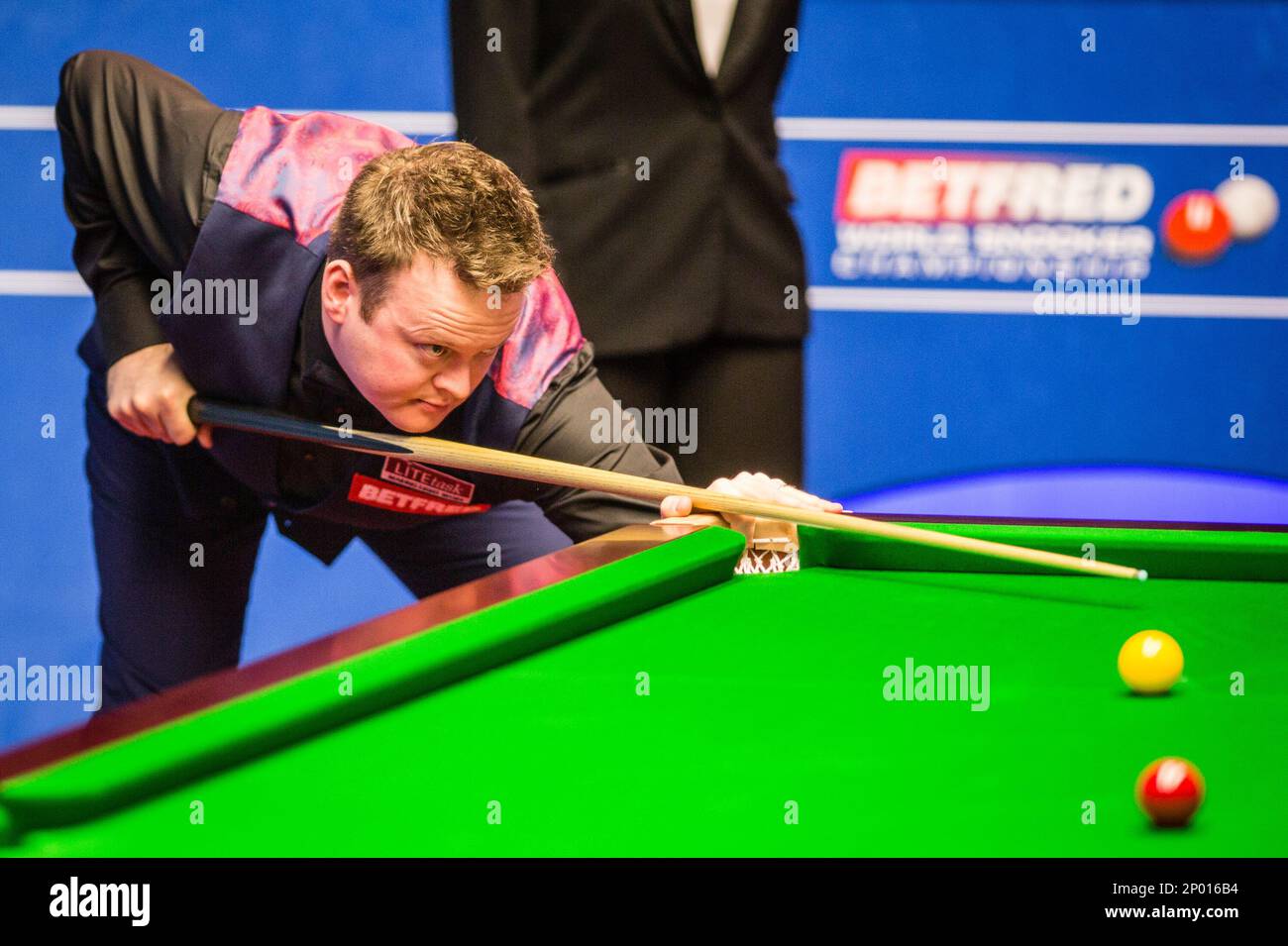 Shaun Murphy of England plays a shot to Yan Bingtao of China in their ...