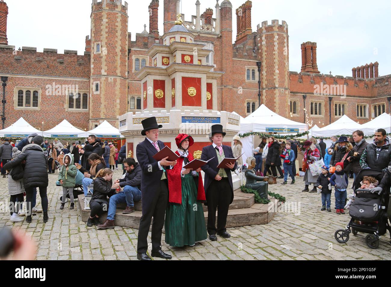 Carol singers, Base Court, Festive Food Fair, Hampton Court Palace ...