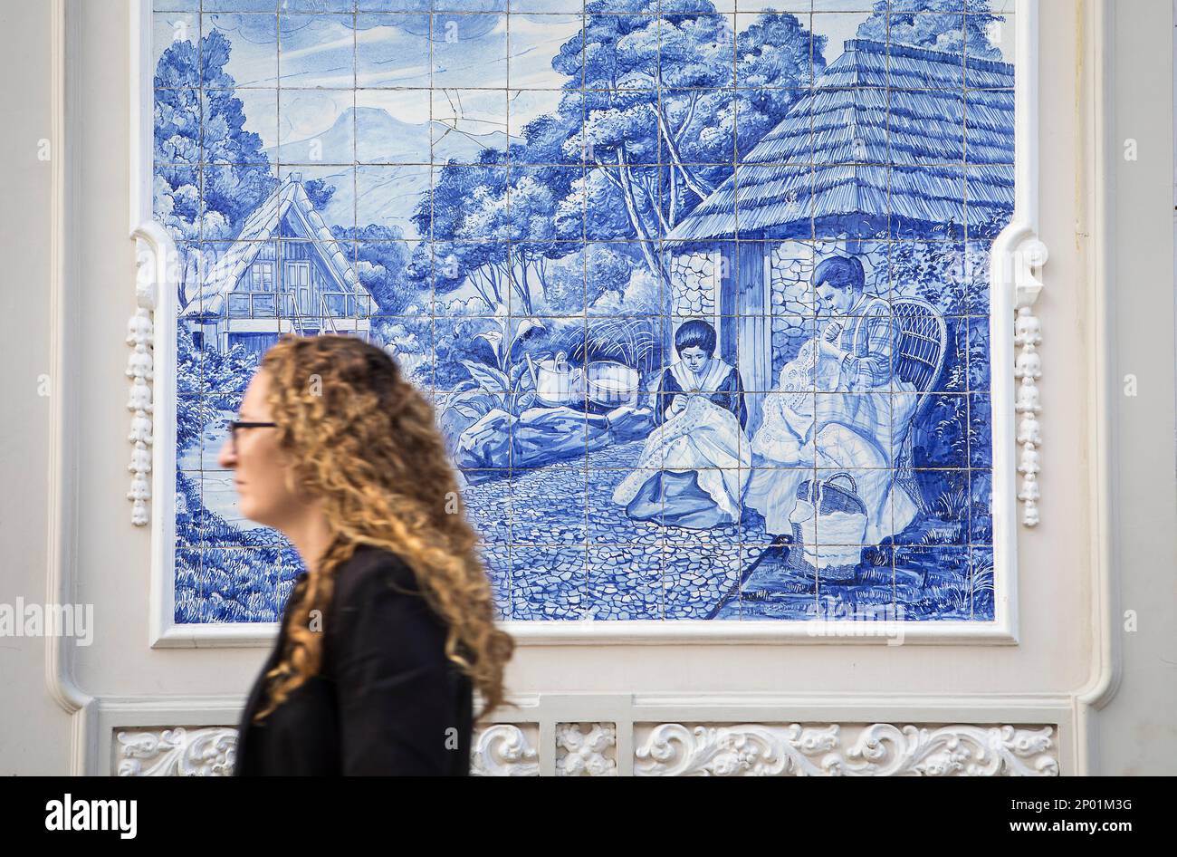 Facade of Ritz Cafe, Av Arriaga, Funchal, Madeira Stock Photo - Alamy