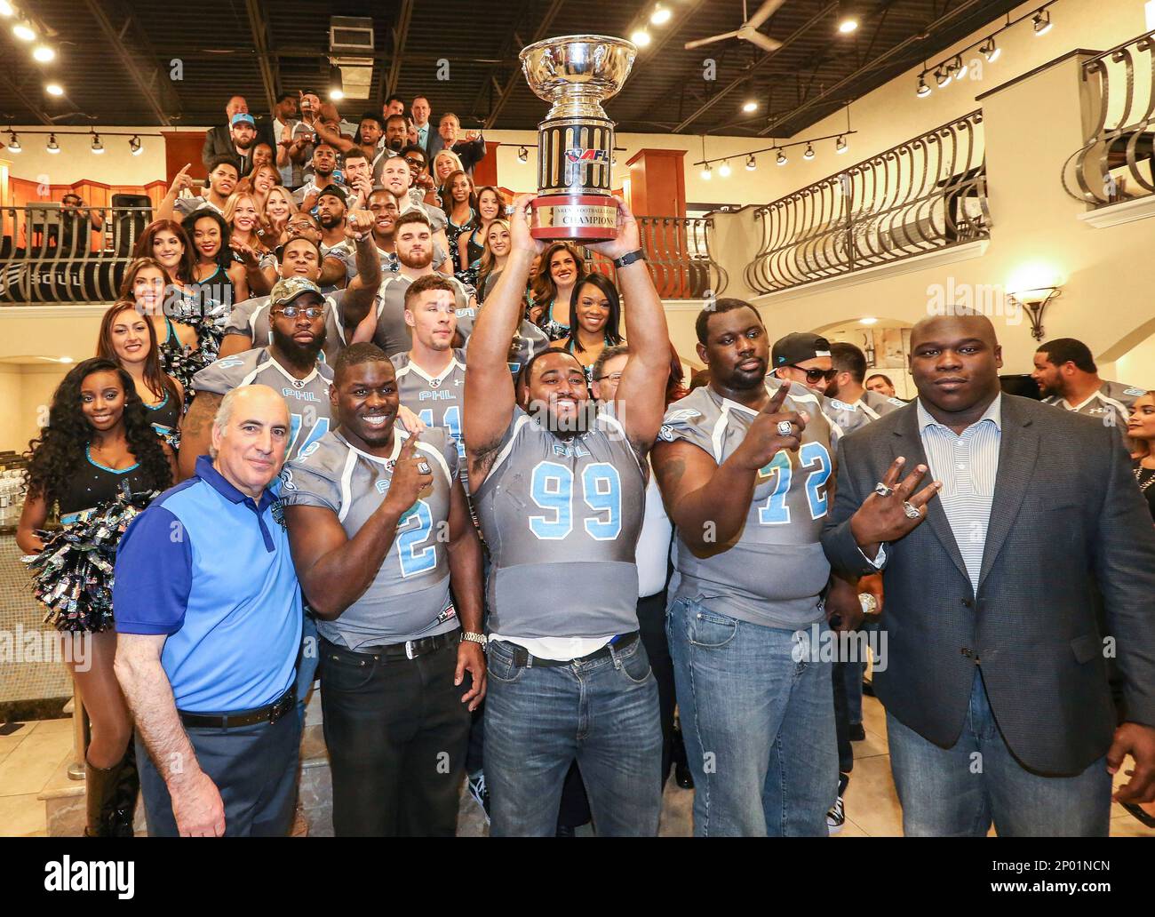 Philadelphia Soul in the Arena Football League pose for a photo with ...