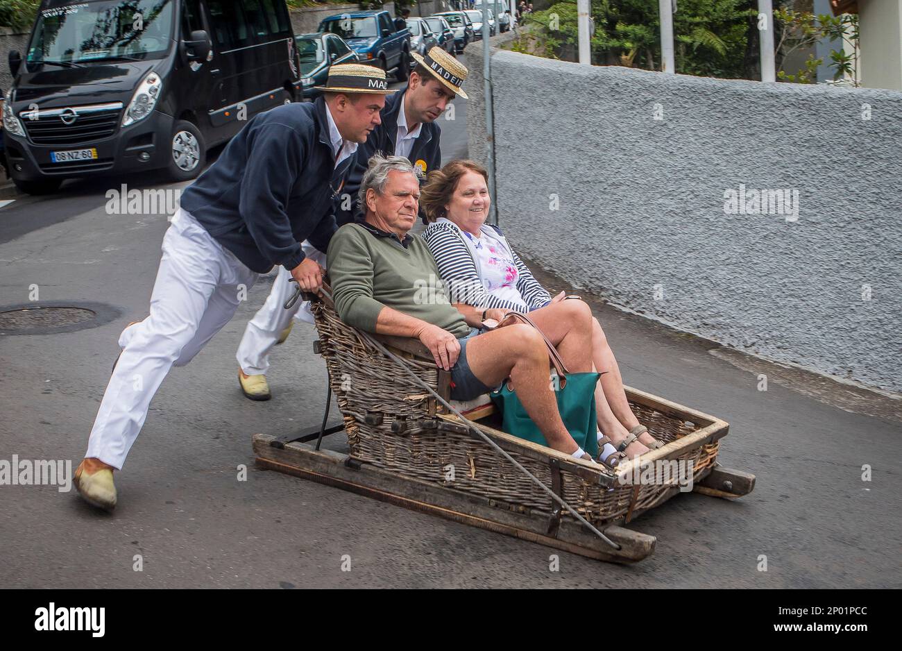 Carreiros do Monte, Wicker Toboggan Sled Ride from Monte to Funchal ...